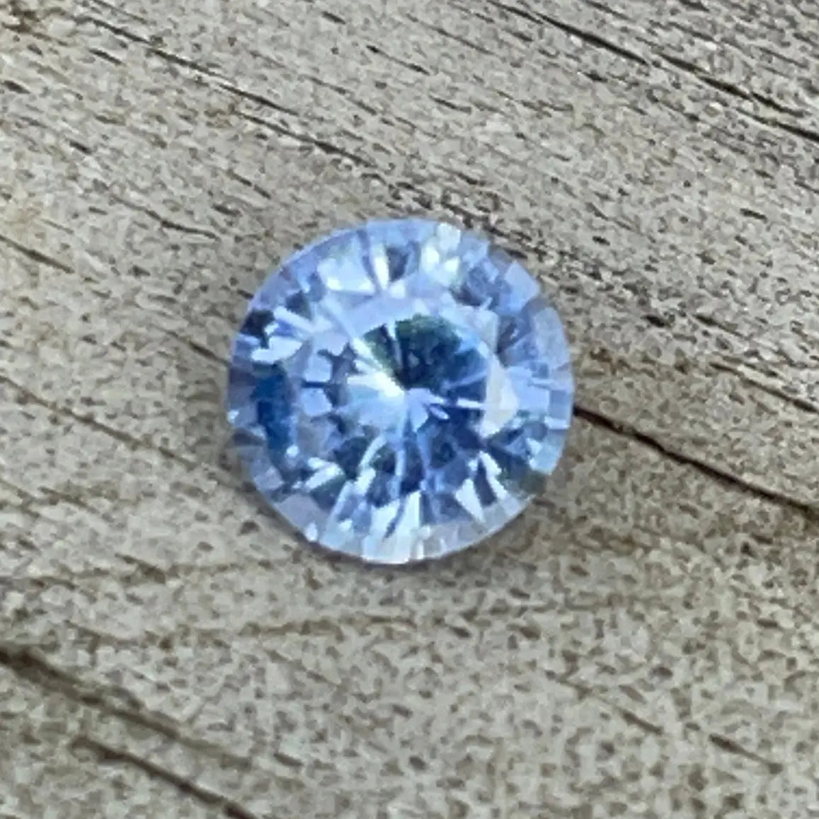 High-Quality Calibrated Gemstones for Precise Jewelry Making – Sapphirepal