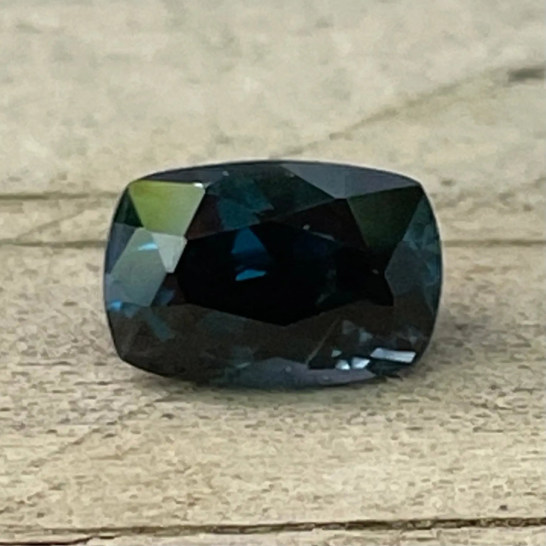 Natural Teal Spinel - jewelry shop in Horsham City Sapphire Pal ...